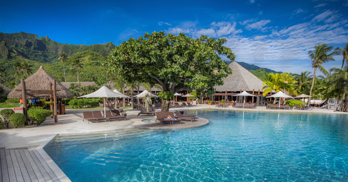 Magical Tahiti and Moorea Escape with Airfare | Air Tahiti Nui